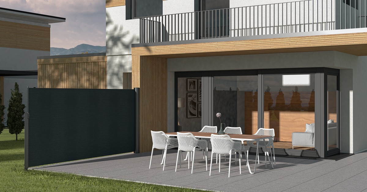 Wind and sight screens